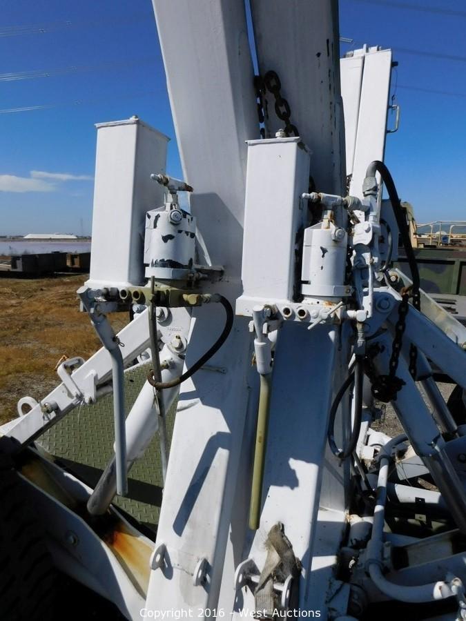 West Auctions - Auction: Complete Sellout; Freightliner Flatbed Truck ...