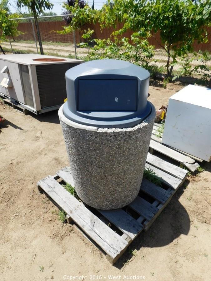 West Auctions - Auction: Post Auction for Backhoe, Gooseneck Trailers ...