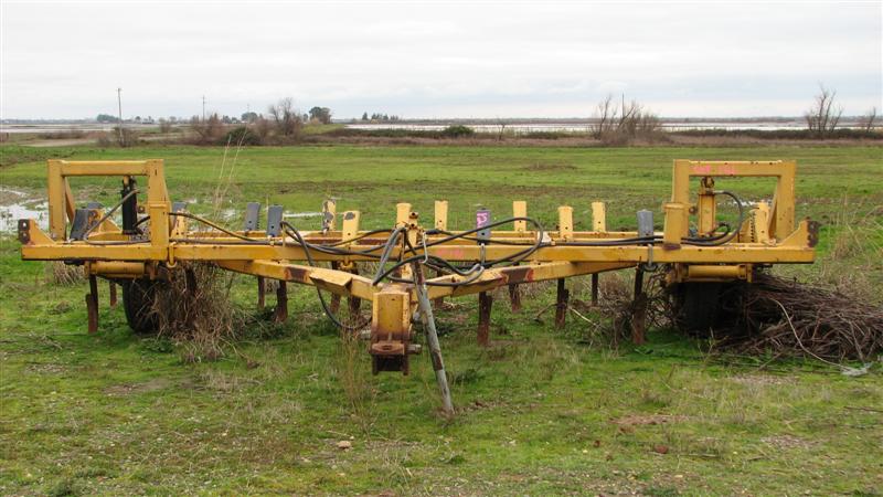 West Auctions - Auction: Farm Equipment and more in Marysville ...