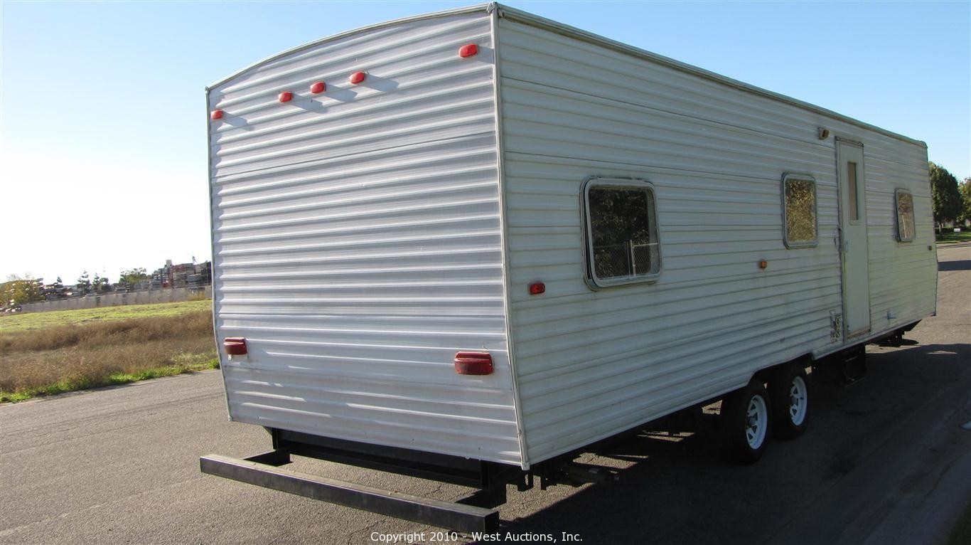 West Auctions - Auction: (2) 2006 Gulf Stream Travel Trailers ITEM ...