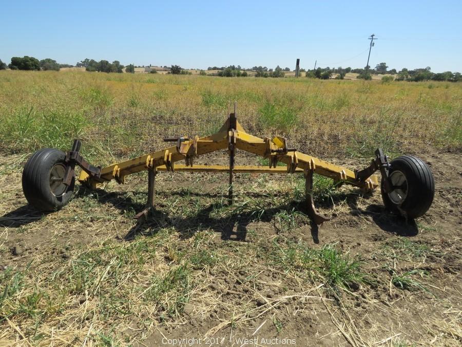 West Auctions - Auction: Tractors, Trailers and Farm Equipment ITEM ...
