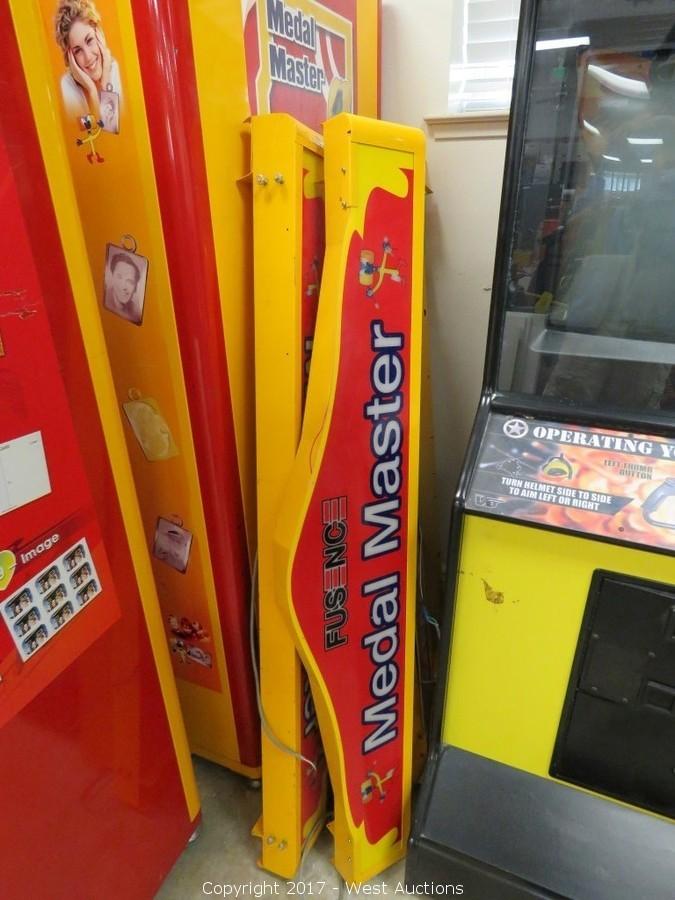 West Auctions - Auction: Arcade Games and Furniture from Hotel ITEM: (3 ...