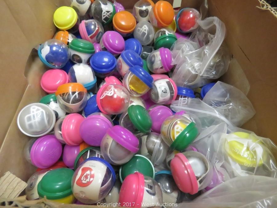 West Auctions - Auction: Arcade Games and Furniture from Hotel ITEM: (1 ...