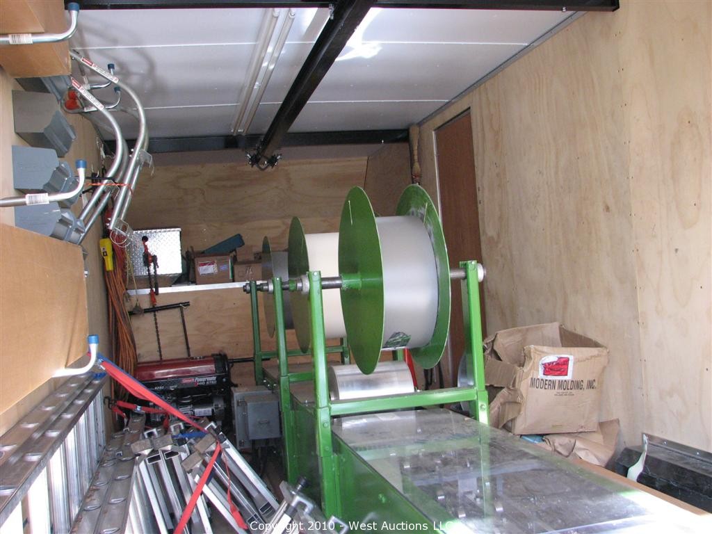 West Auctions - Auction: 2006 Jensen Gooseneck Trailer with Leafaway ...