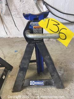 2 Kobalt 3 Ton Jack Stands Auction West Auctions
