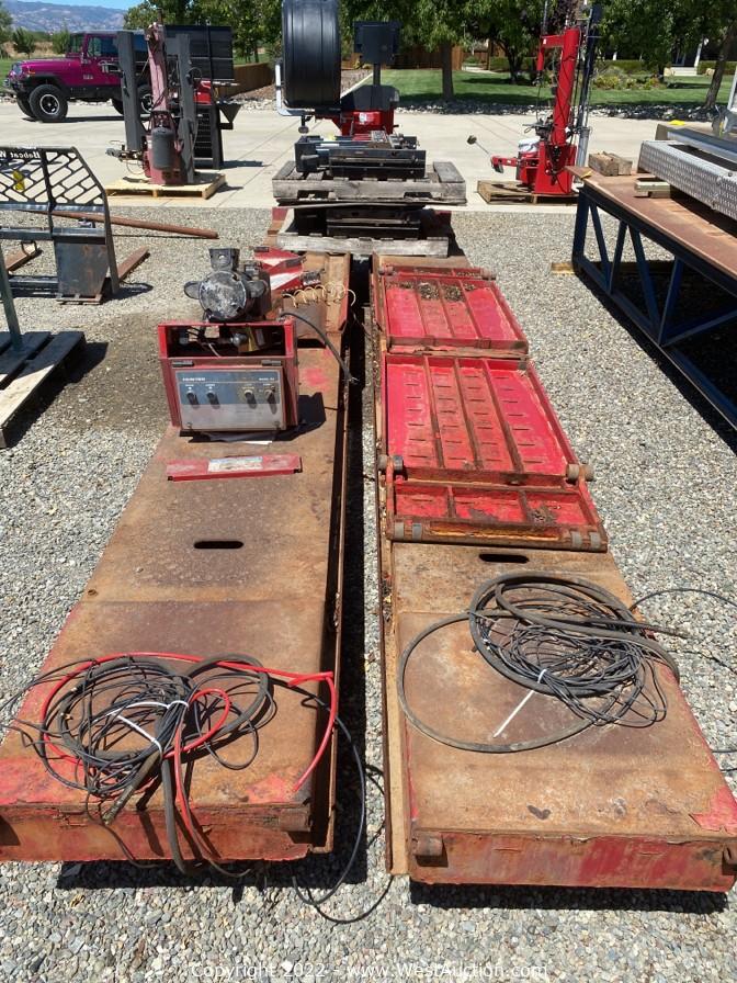 West Auctions - Auction: CAT RC60 Forklift, Bobcat 763 Skid Steer ...