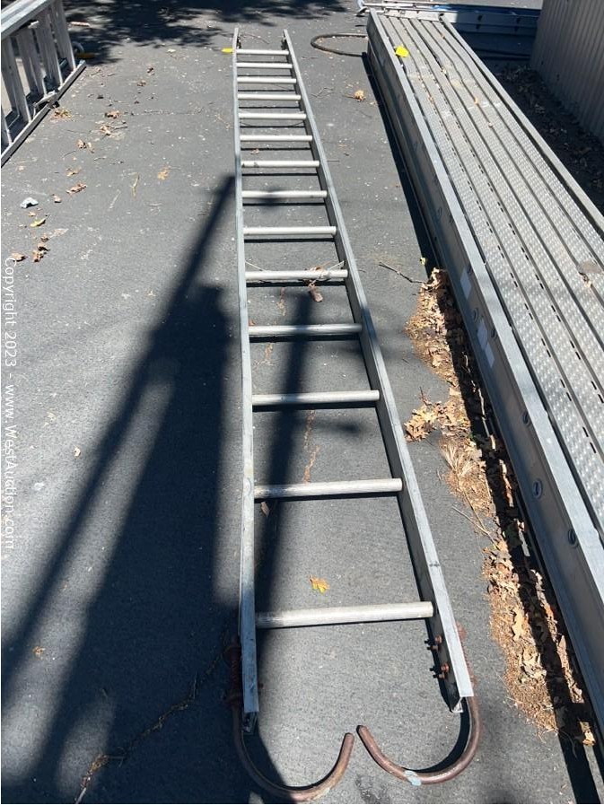 West Auctions - Auction: Ford Dump Trucks, Toyota Forklift, Shears ...