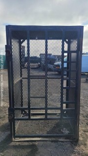 West Auctions - Auction: 2005 Tahoe RV Travel Trailer, Trailers ...